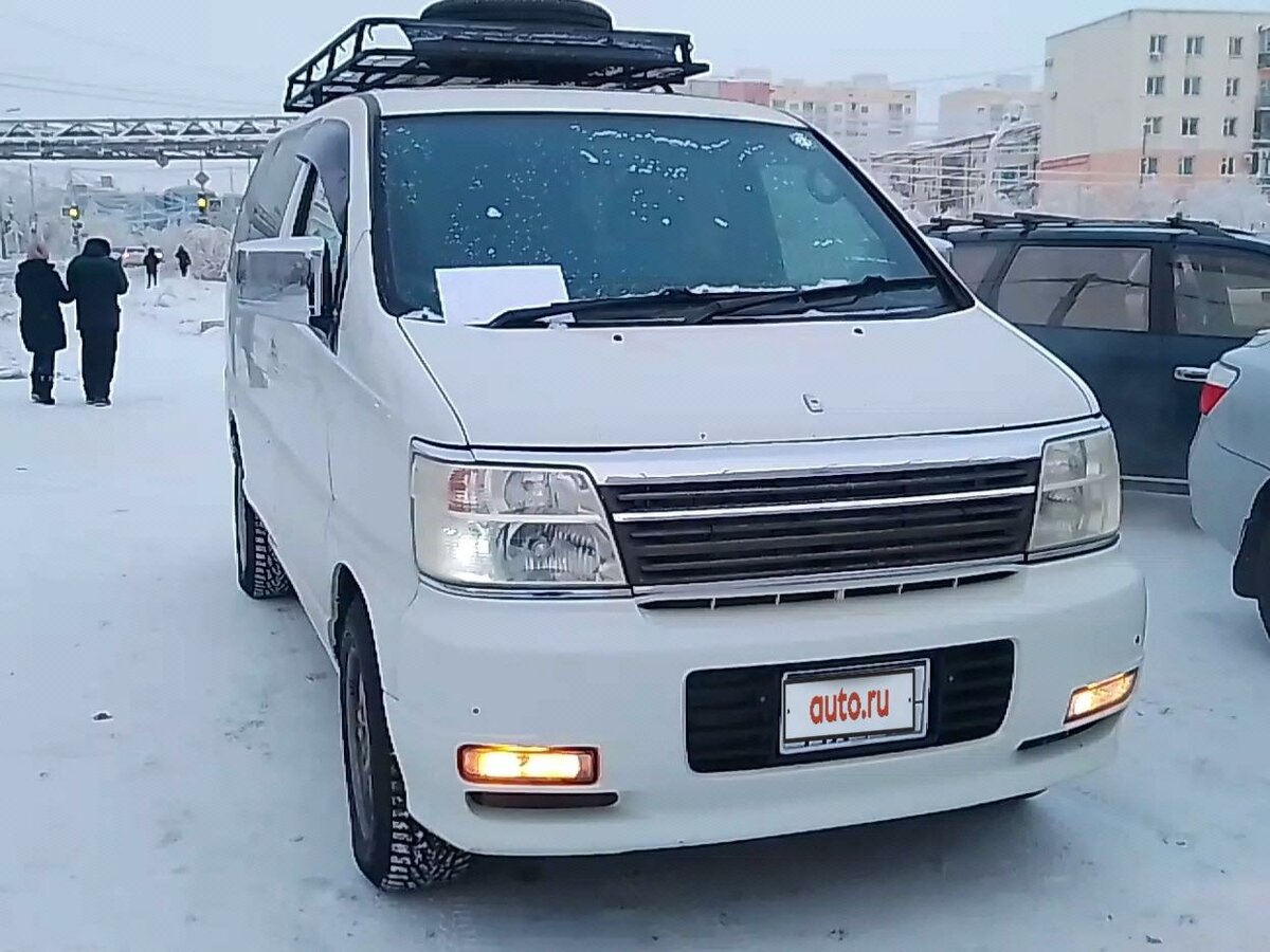 Купить б/у Nissan Elgrand I (E50) 3.5 AT (240 л.с.) 4WD бензин автомат в Якутске: белый Ниссан ...