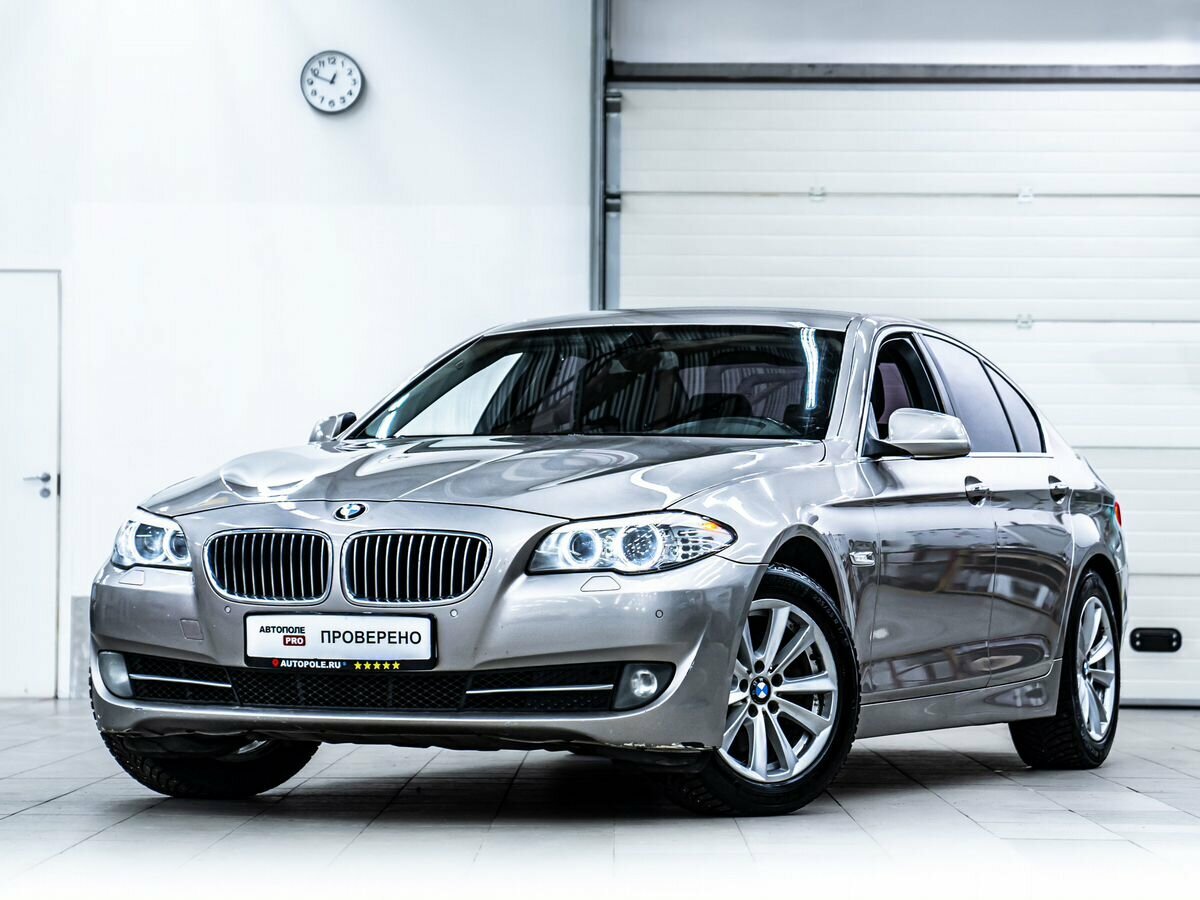 Купить б/у BMW 5 серии VI (F10/F11/F07) 528Li 2.0 AT (245 л.с.) бензин автомат в Санкт ...