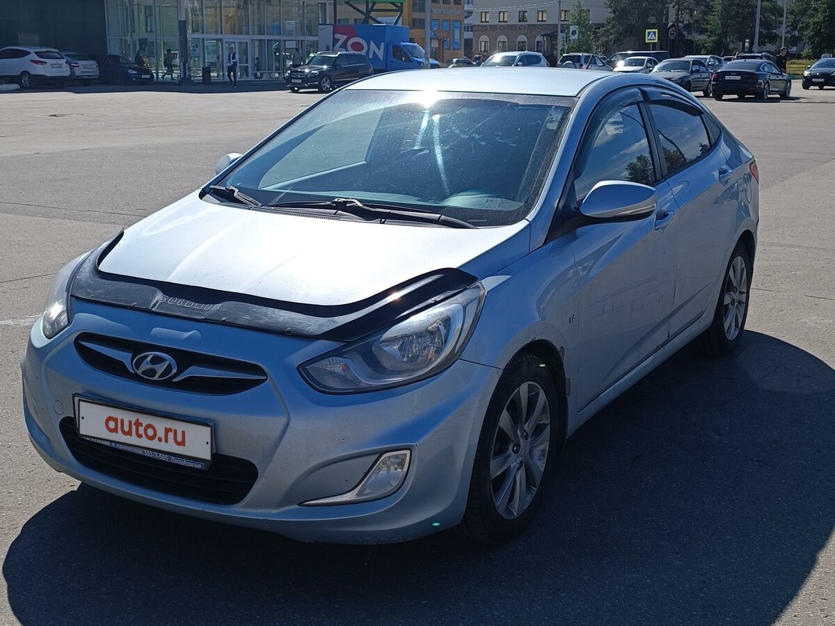 Купить б/у Hyundai Solaris I 1.6 AT (123 л.с.) бензин автомат в ...