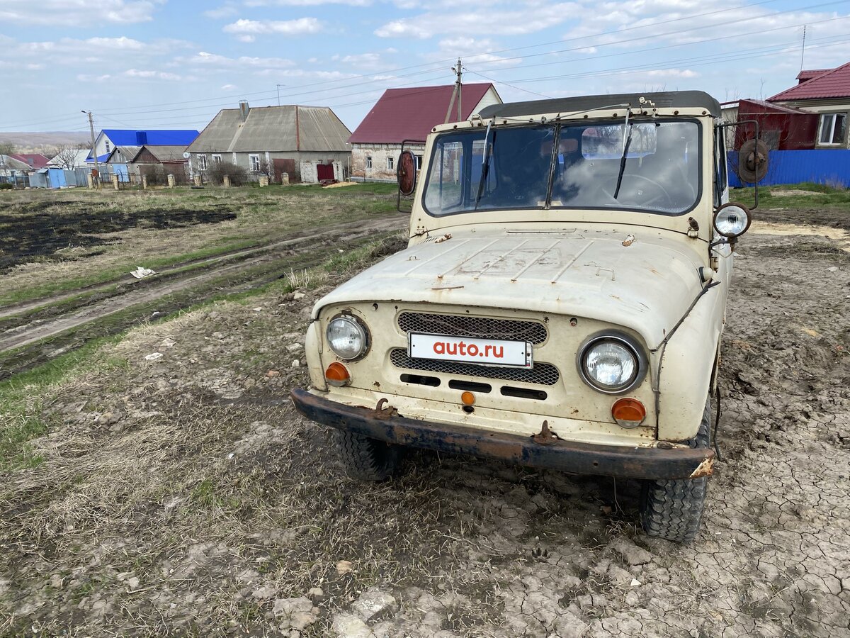 Купить б/у УАЗ 469 1972-2011 469Б 2.5 MT (75 л.с.) 4WD бензин механика в Семилуках: бежевый УАЗ ...