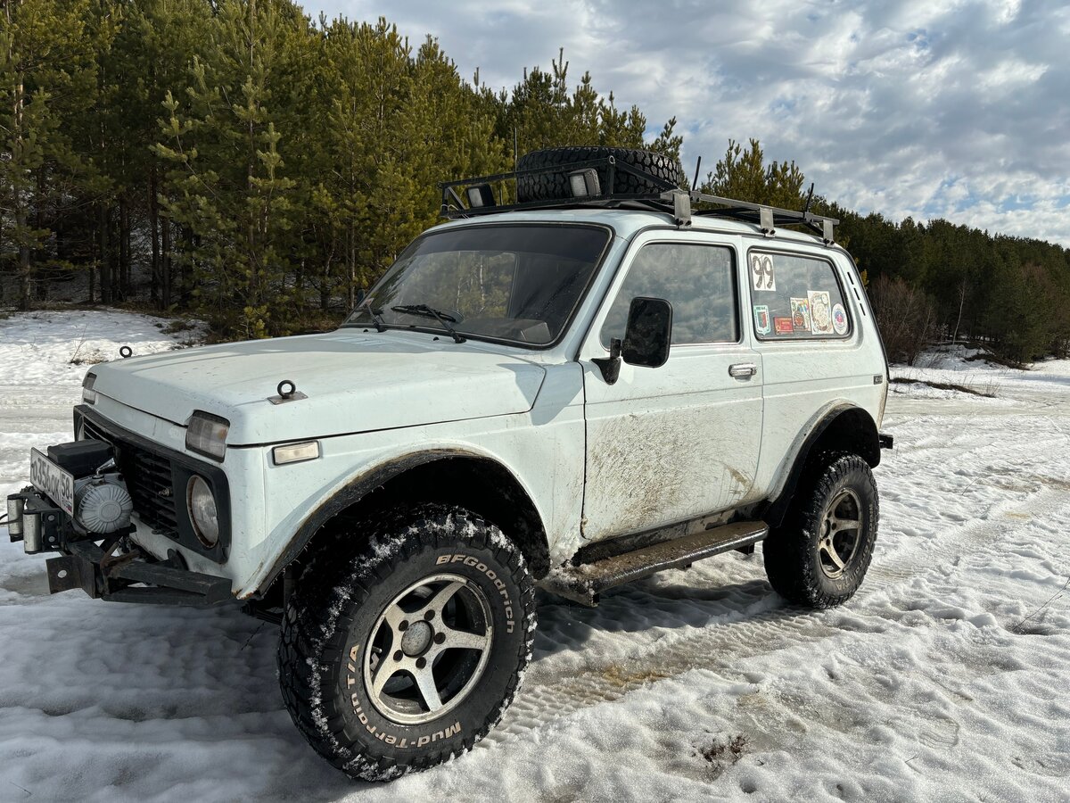 Купить б/у Lada (ВАЗ) 2121 (4x4) I Рестайлинг 1.7 MT (83 л.с.) 4WD бензин механика в Кузнецке ...