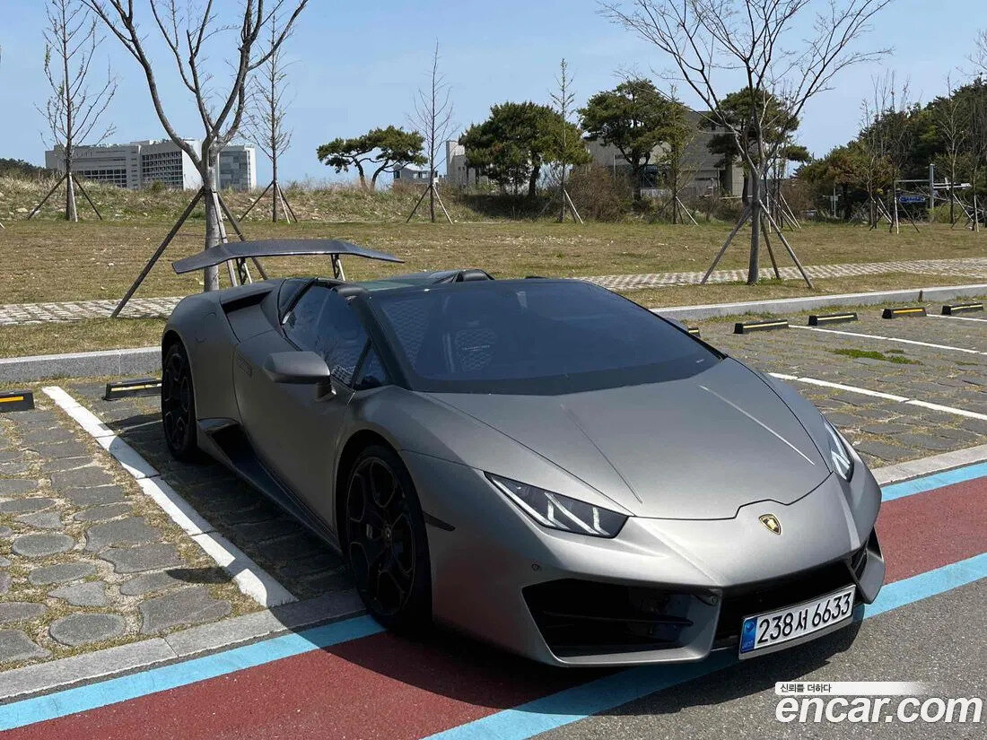 Купить б/у Lamborghini Huracán I 5.2 AMT (580 л.с.) бензин робот во ...