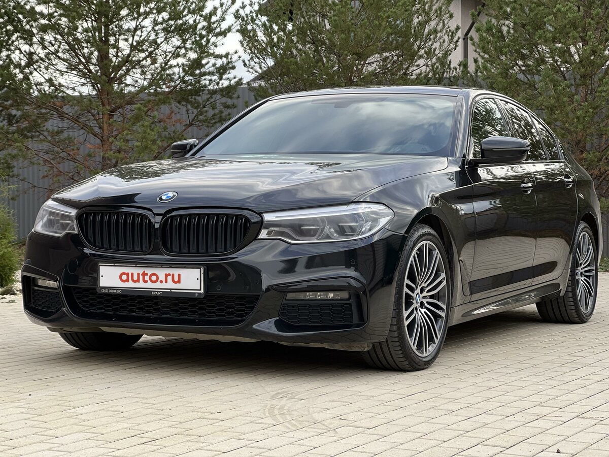 Купить б/у BMW 5 серии VII (G30/G31/G38) 530d xDrive 3.0d AT (249 л.с.) 4WD дизель автомат в ...