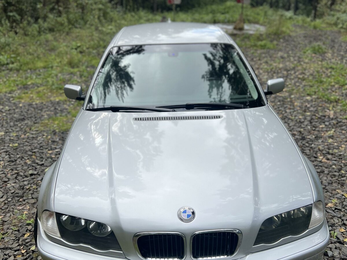 Купить б/у BMW 3 серии IV (E46) 318i 1.9 MT (118 л.с.) бензин механика в Северске: серебристый ...
