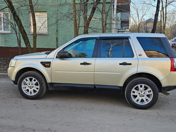 Купить б/у Land Rover Freelander II 2.2d AT (160 л.с.) 4WD дизель ...