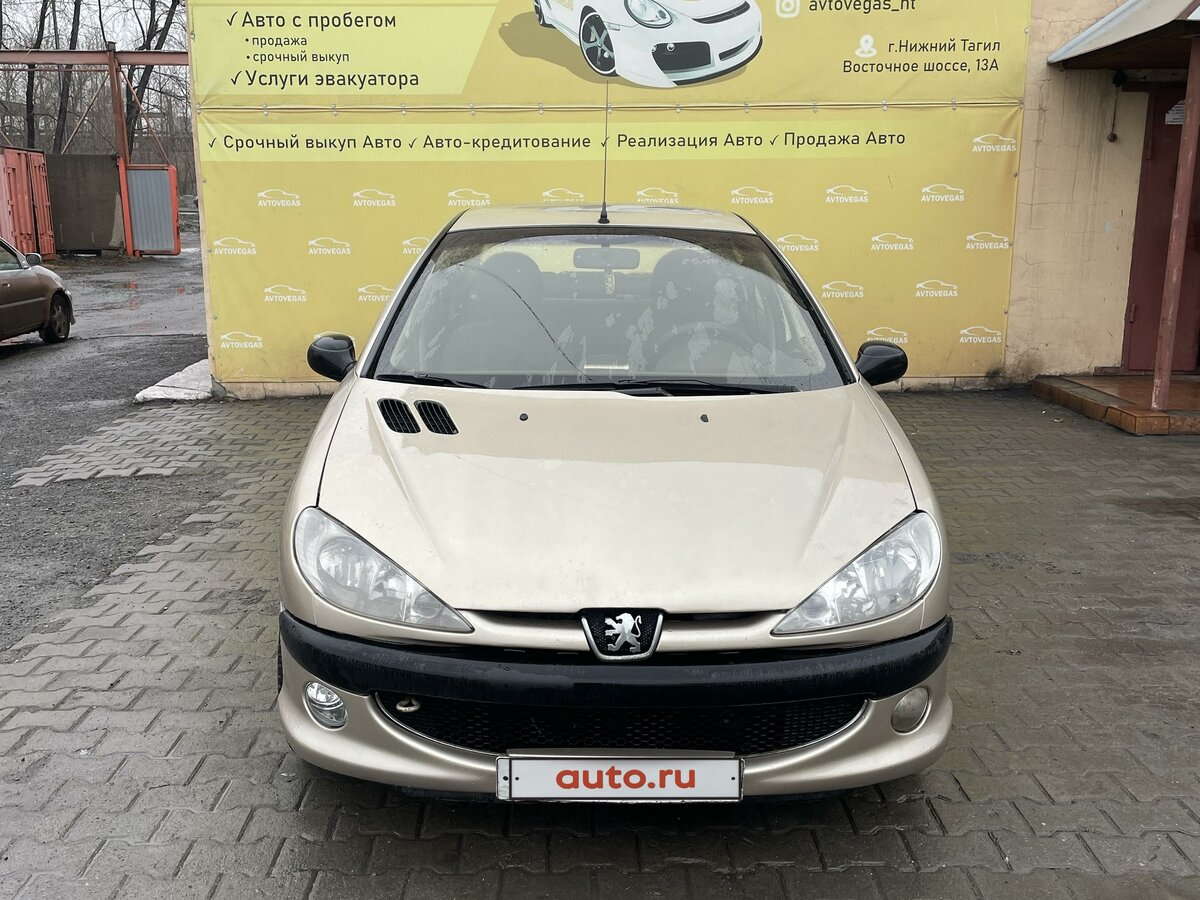 Купить б/у Peugeot 206 1998-2012 1.4 MT (75 л.с.) бензин механика в Нижнем Тагиле: серый Пежо ...