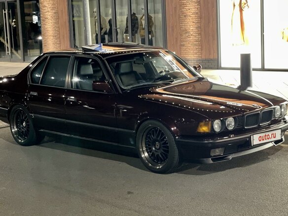 Купить б/у BMW 7 серии II (E32) 730i 3.0 AT (218 л.с.) бензин автомат в Калининграде: красный ...