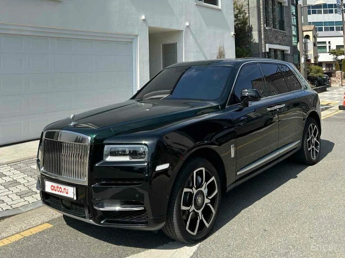 Купить б/у Rolls-Royce Cullinan I 6.8 AT (571 л.с.) 4WD бензин автомат ...