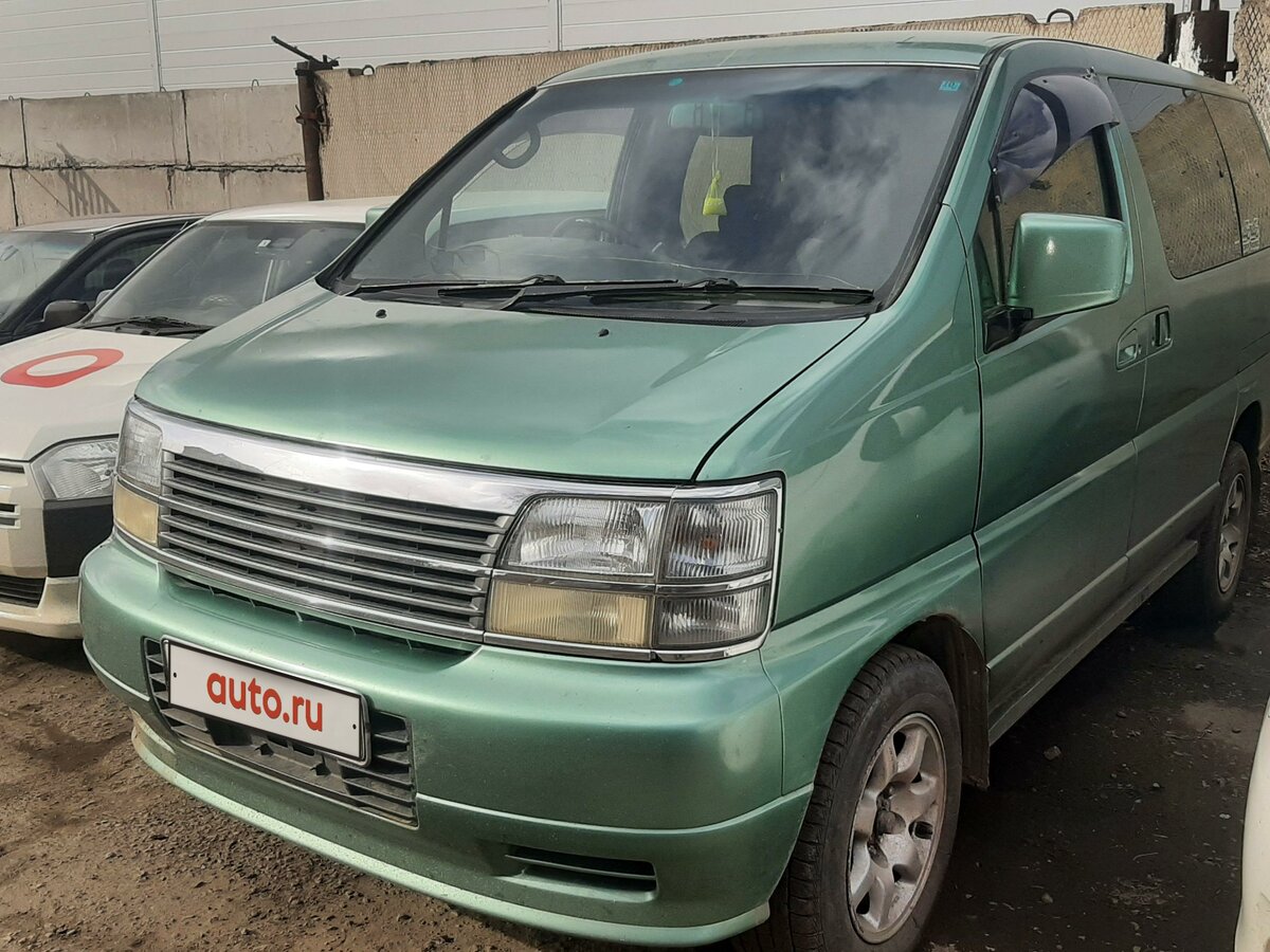 Купить б/у Nissan Elgrand I (E50) 3.2d AT (150 л.с.) 4WD дизель автомат в Чите: зелёный Ниссан ...