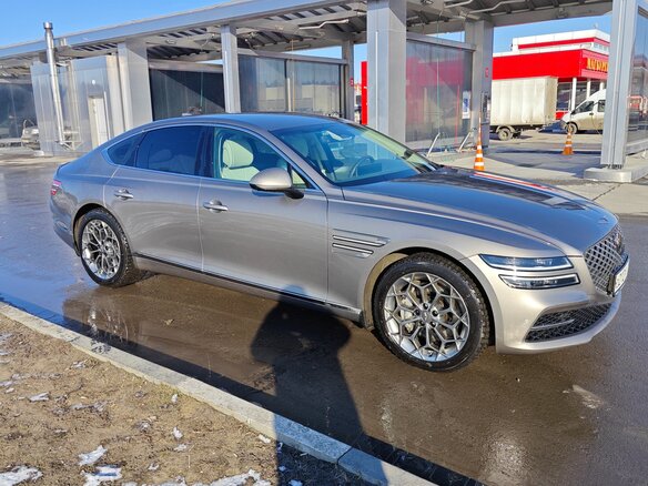 Купить б/у Genesis G80 II 2.5 AT (249 л.с.) 4WD бензин автомат в Москве: серебристый Генезис Г80 ...