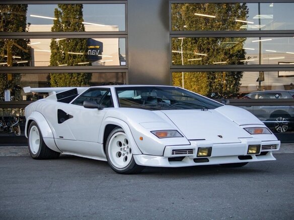 Купить б/у Lamborghini Countach 1974-1991 S Quattrovalvole 5.2 MT (455 ...