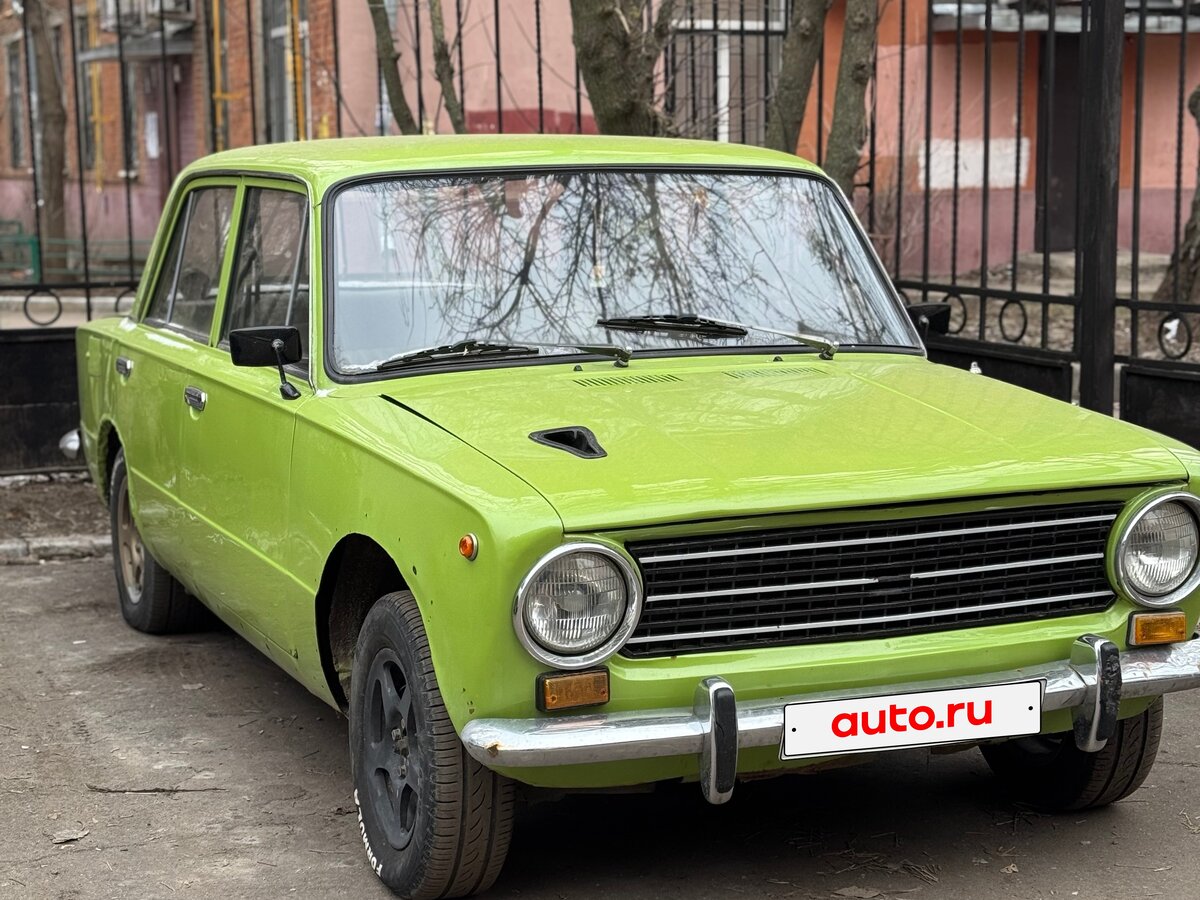 Купить б/у Lada (ВАЗ) 2101 1970-1988 1.2 MT (59 л.с.) бензин механика в Домодедово: зелёный Лада ...