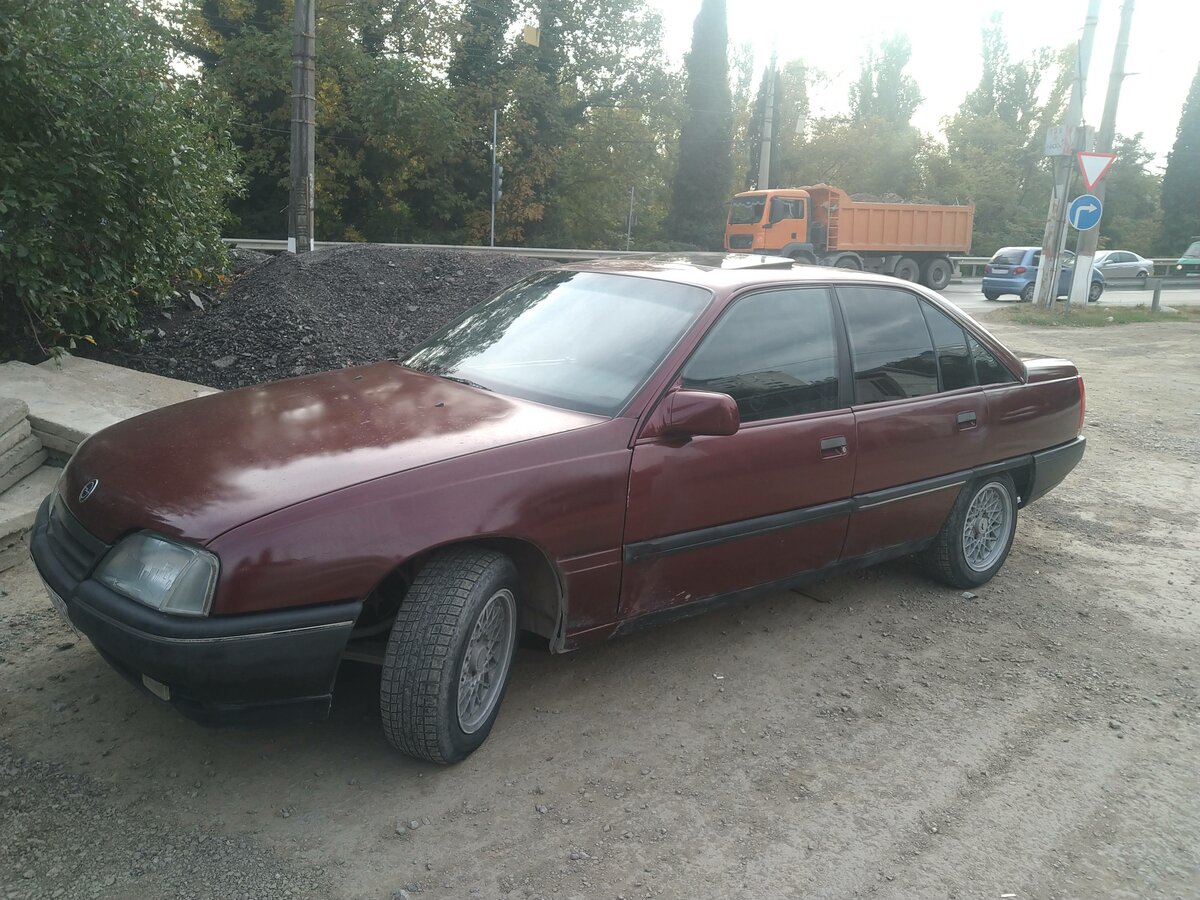 Купить б/у Opel Omega A 2.0 MT (115 л.с.) бензин механика в Алуште ...