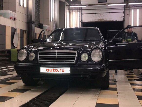 Купить б/у Mercedes-Benz E-Класс II (W210, S210) 300 3.0d AT (177 л.с.) дизель автомат в ...