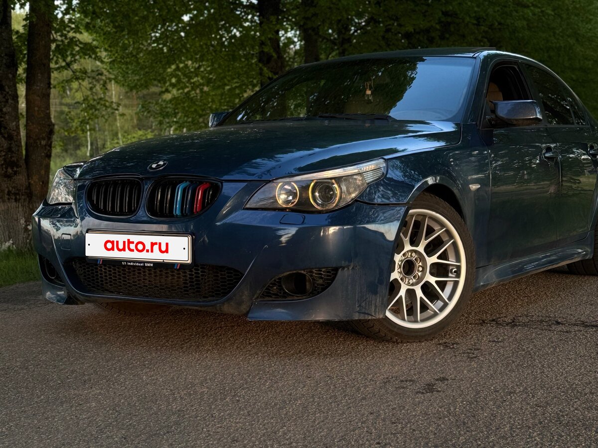 Купить б/у BMW 5 серии V (E60/E61) 545i 4.4 AT (333 л.с.) бензин автомат в Малоярославце: синий ...