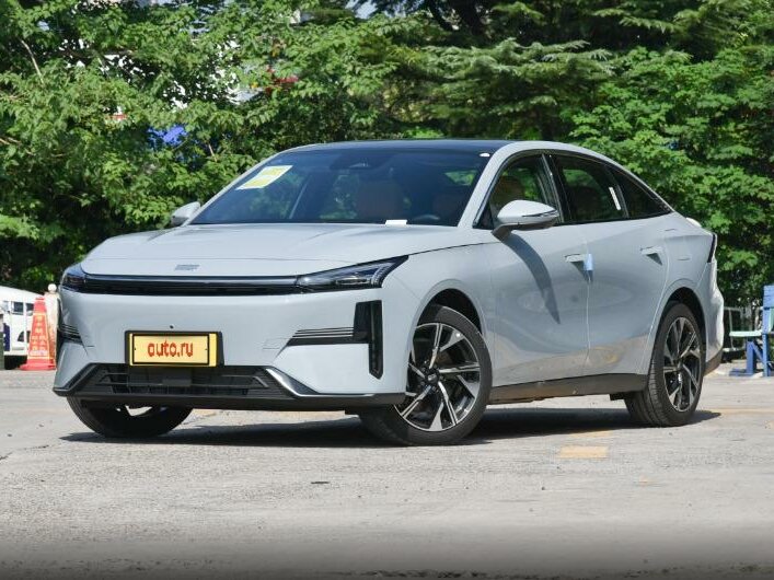 Купить б/у Geely Galaxy L6 2023-2024 125 km 1.5hyb AT (390 л.с.) гибрид автомат в Благовещенске ...