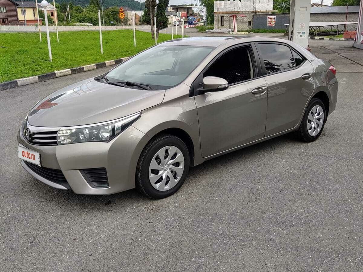 Купить б/у Toyota Corolla XI (E160, E170, E180) 1.6 CVT (132 л.с.) бензин вариатор во ...
