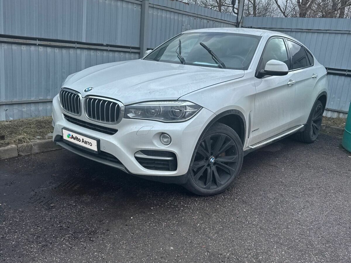 Купить б/у BMW X6 II (F16) 50i 4.4 AT (450 л.с.) 4WD бензин автомат в ...