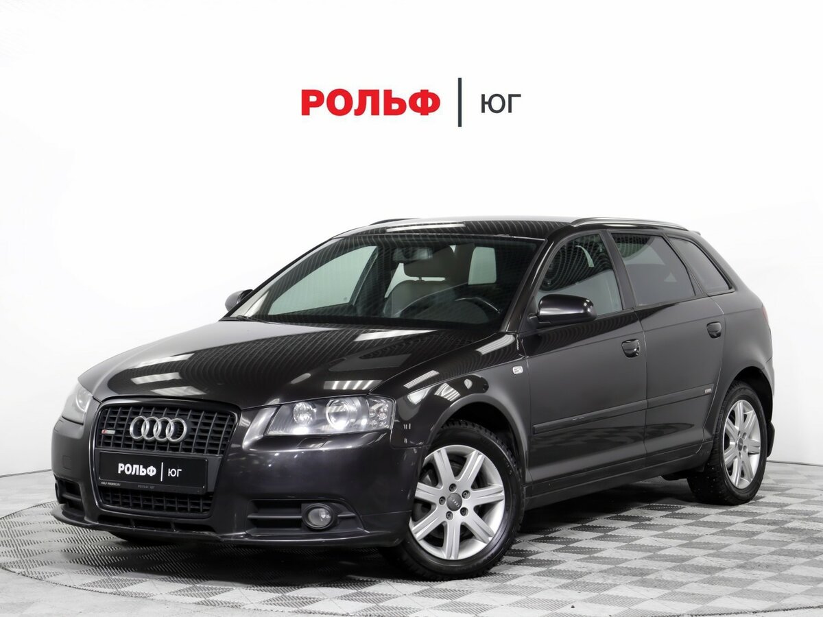 Купить б/у Audi A3 II (8P) Рестайлинг 1 2.0 AT (150 л.с.) бензин ...