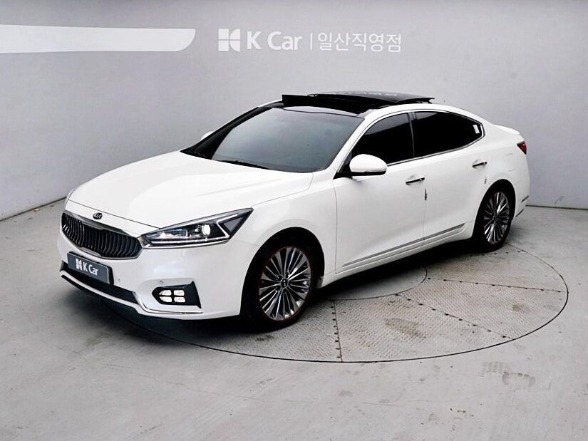 Купить б/у Kia K7 YG (II) 2.4 AT (190 л.с.) бензин автомат во Владивостоке: белый Киа K7 YG (II ...