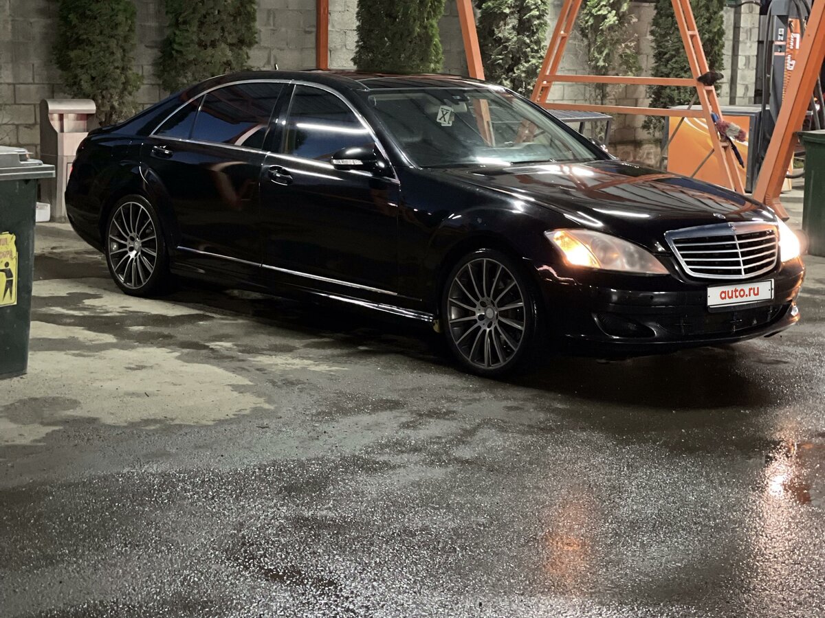 Купить б/у Mercedes-Benz S-Класс V (W221) 550 5.5 AT (388 л.с.) бензин автомат в Архызе: чёрный ...