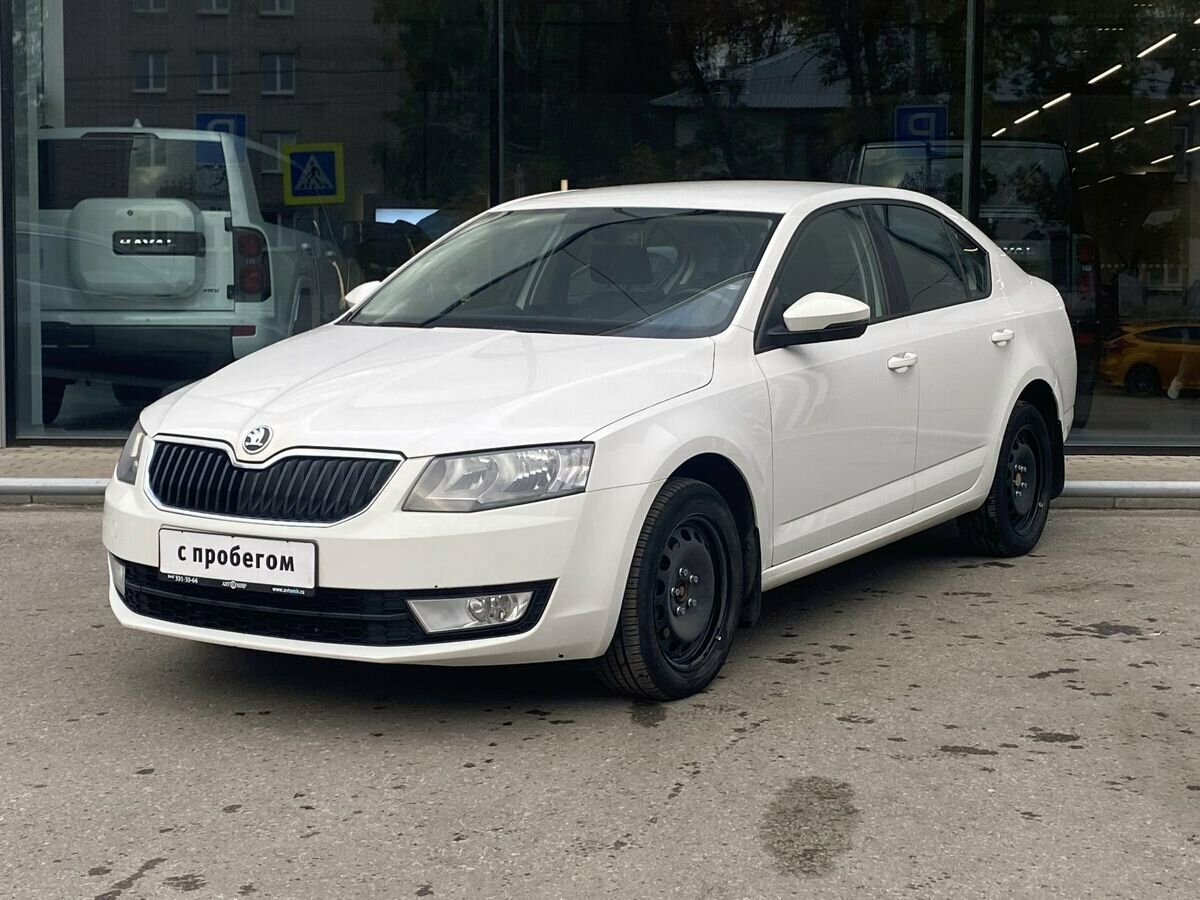 Купить б/у Skoda Octavia III (A7) 1.4 AMT (140 л.с.) бензин робот в ...