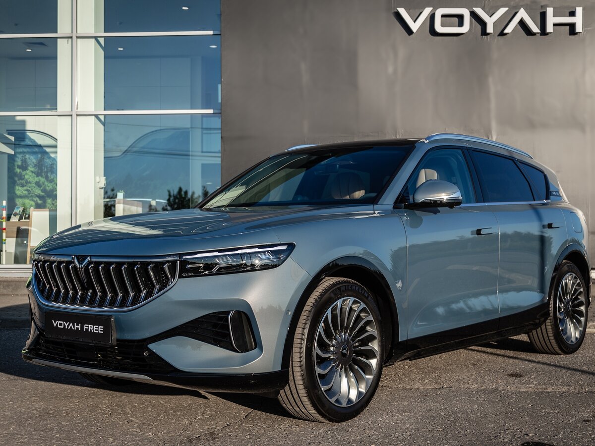 Купить новый Voyah Free I EVR LONG RANGE 1.5hyb AT (489 л.с.) 4WD гибрид автомат в Калуге: серый ...