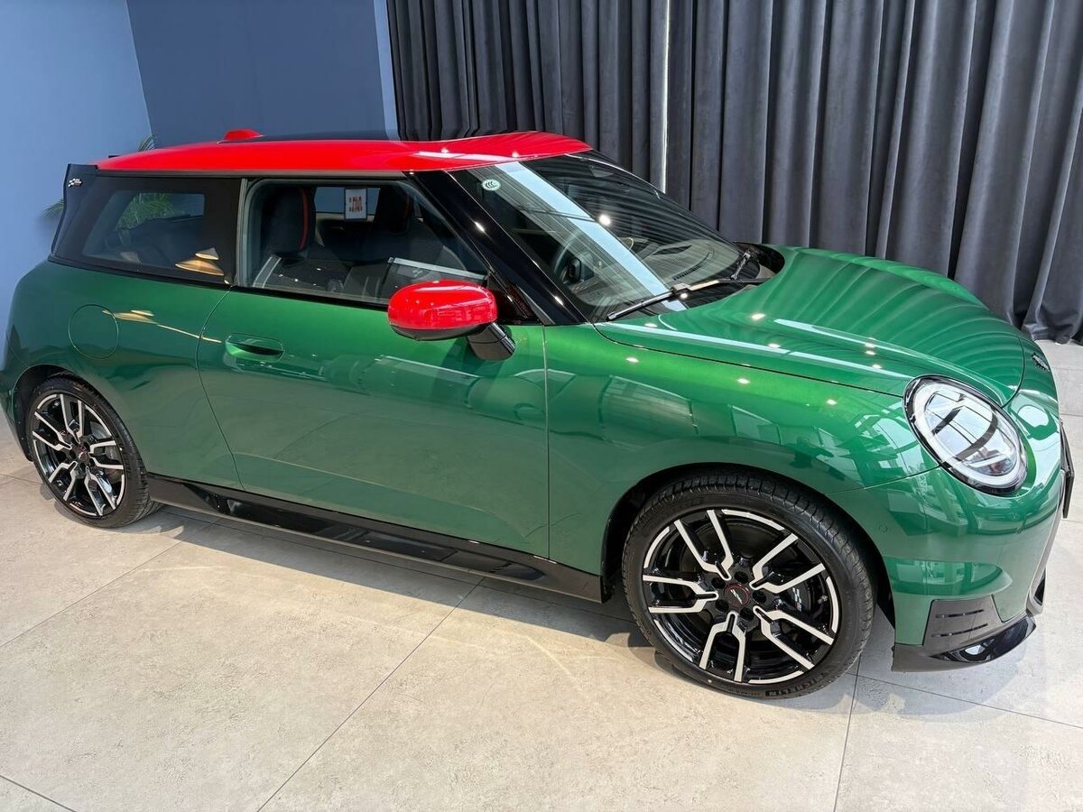 Купить б/у Mini Hatch IV (F65/F66/J01) JCW Electric Electro AT (190.0 ...