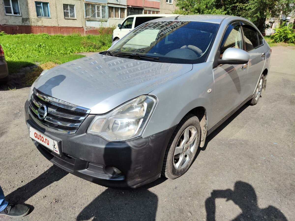 Купить б/у Nissan Almera III (G15) 1.6 MT (102 л.с.) бензин механика в Барнауле: серебристый ...