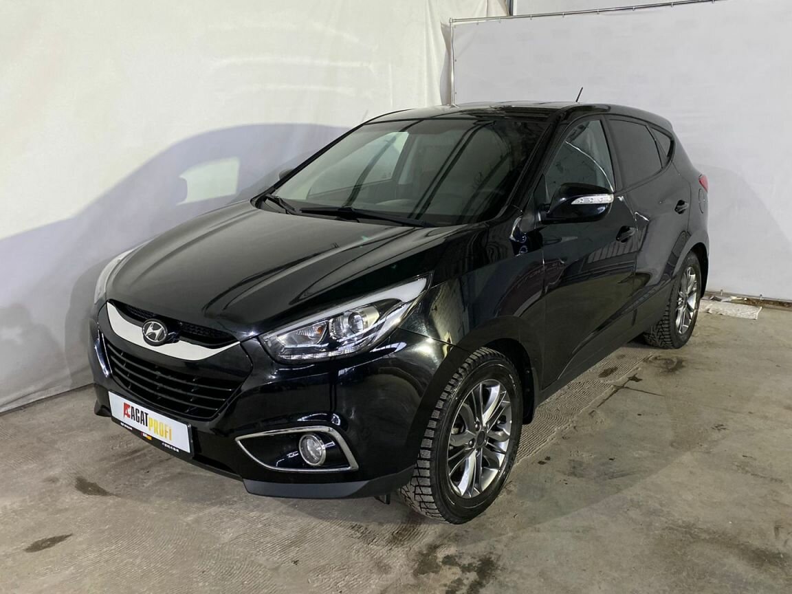 Купить б/у Hyundai ix35 I Рестайлинг 2.0 AT (150 л.с.) 4WD бензин ...