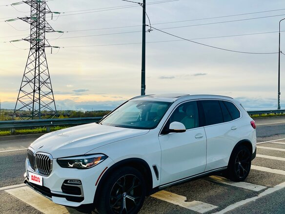 Купить б/у BMW X5 IV (G05/G18) 40i 3.0 AT (340 л.с.) 4WD бензин автомат ...
