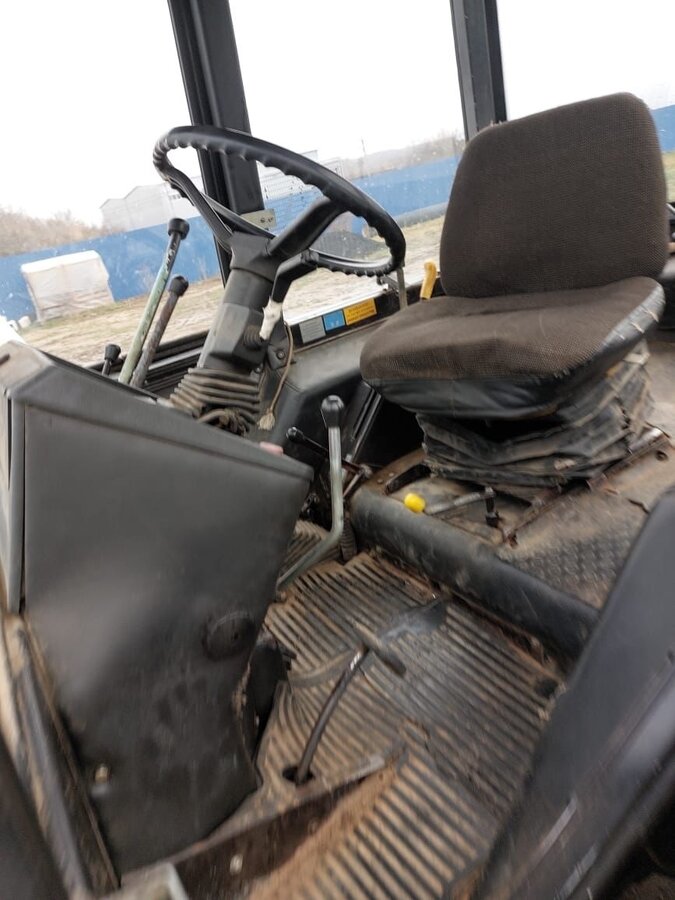 Купить б/у МТЗ (BELARUS) Экскаваторы-погрузчики в Москве: экскаватор ...