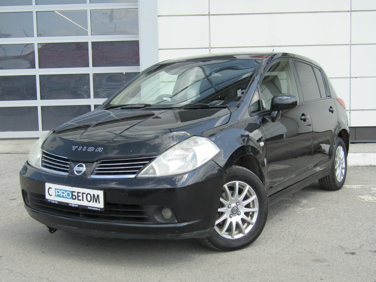 Купить б/у Nissan Tiida I 1.5 AT (109 л.с.) 4WD бензин автомат в ...