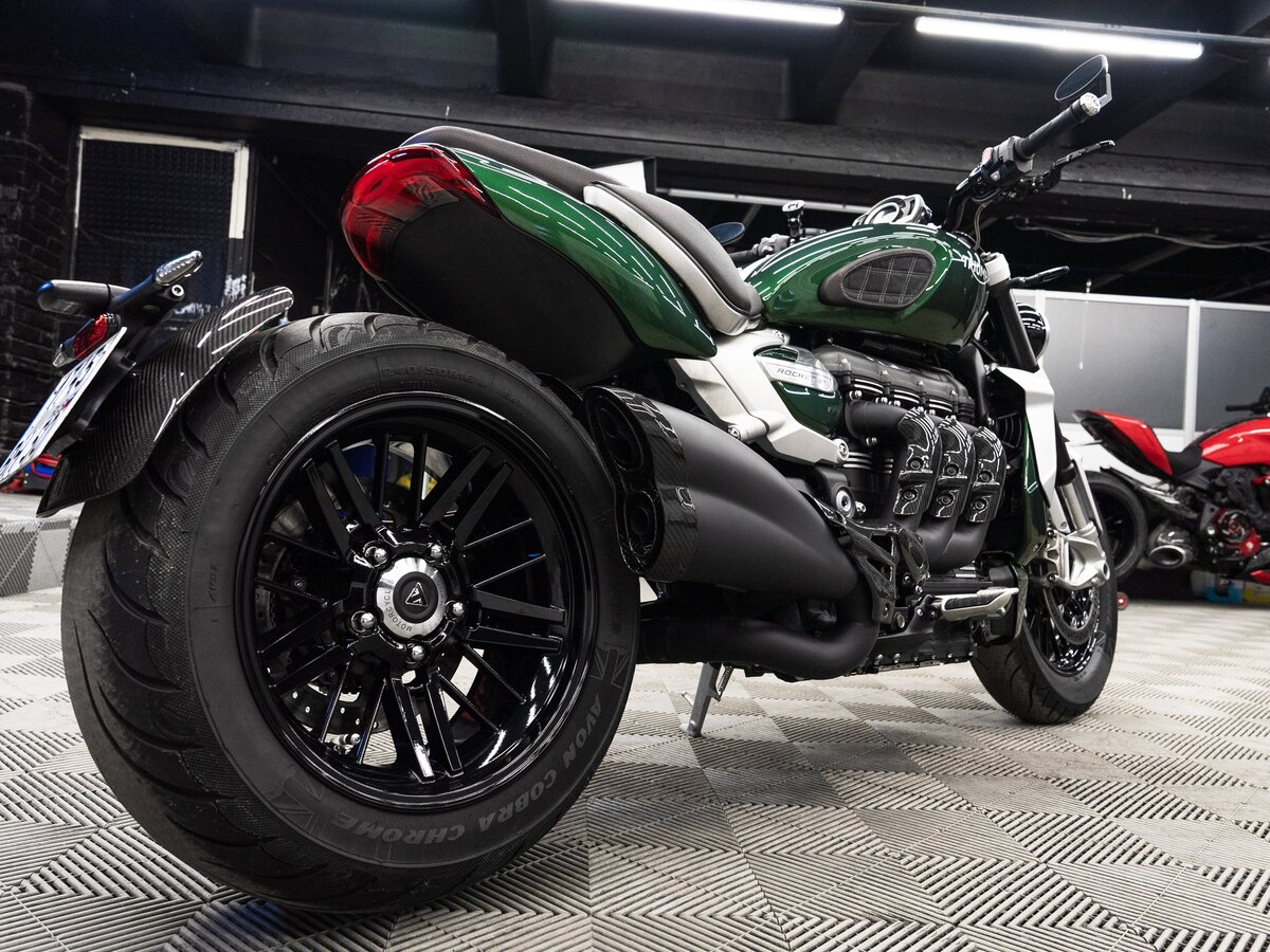 Купить б/у Triumph Rocket 3 инжектор 6 передач в Пушкино: зелёный ...