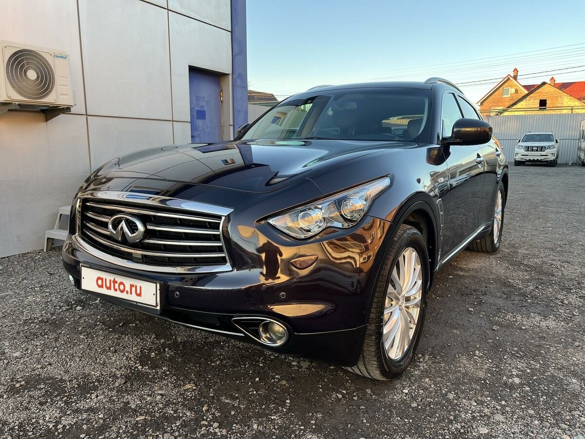 Купить б/у Infiniti FX II (S51) Рестайлинг FX37 3.7 AT (333 л.с.) 4WD бензин автомат в Ростове ...