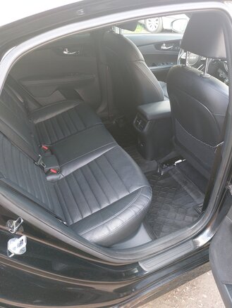 Купить б/у Kia Cerato IV Рестайлинг 2.0 AT (150 л.с.) бензин автомат в ...