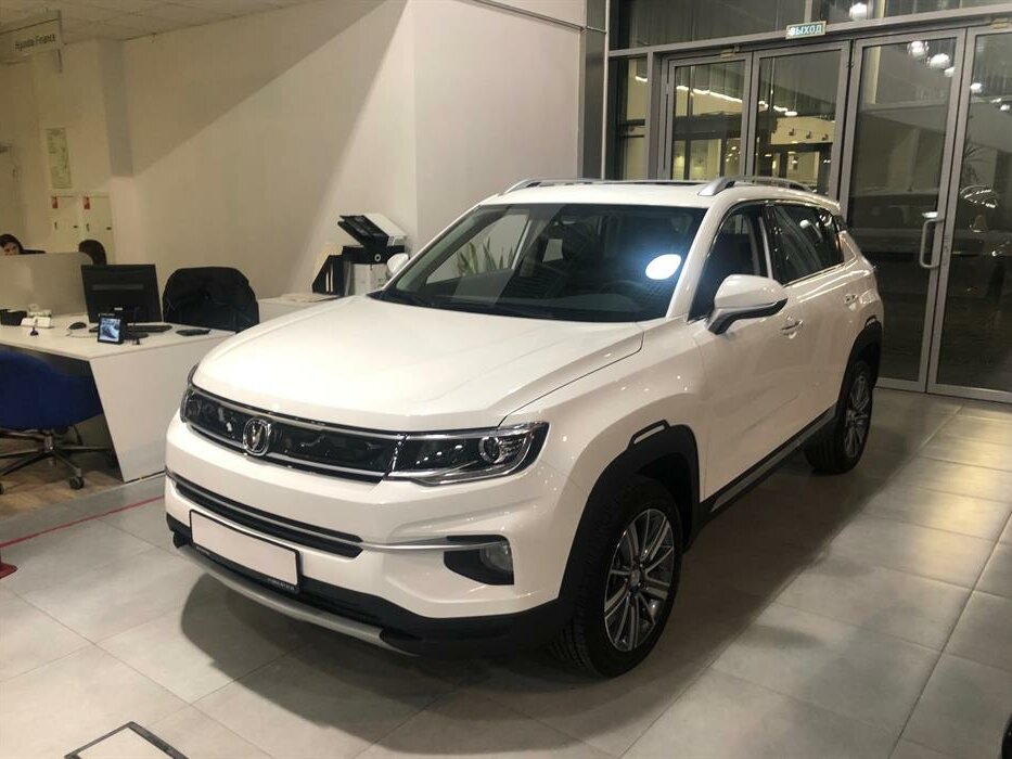 Купить новый Changan CS35PLUS I 1.6 AT (117 л.с.) бензин автомат в Ростове-на-Дону: белый Чанган ...