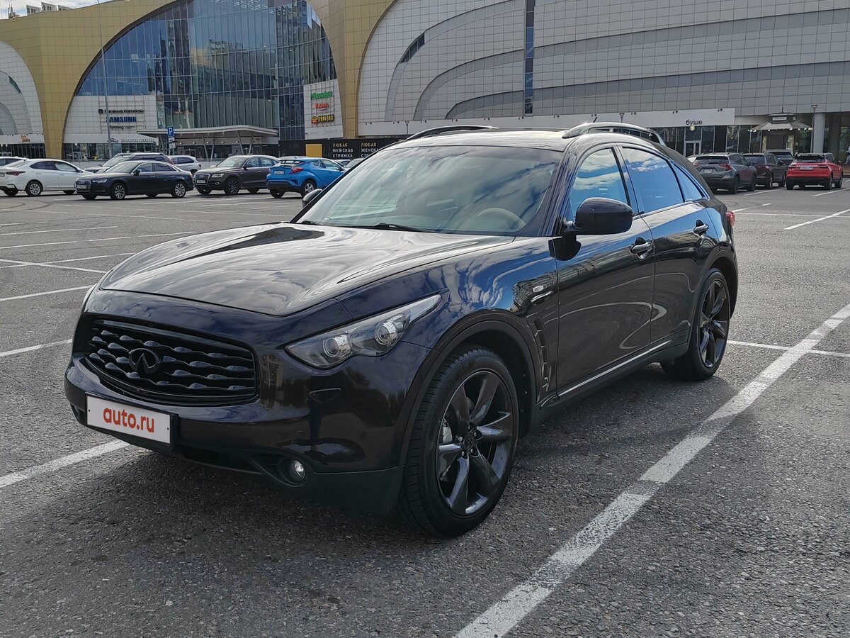 Купить б/у Infiniti FX II (S51) FX37 3.7 AT (333 л.с.) 4WD бензин автомат в Санкт-Петербурге ...