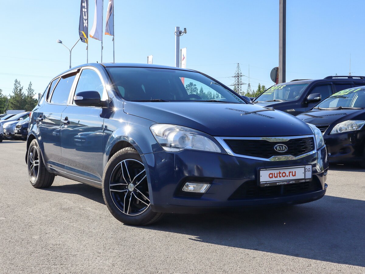 Купить б/у Kia Ceed I Рестайлинг 1.6 MT (122 л.с.) бензин механика в ...