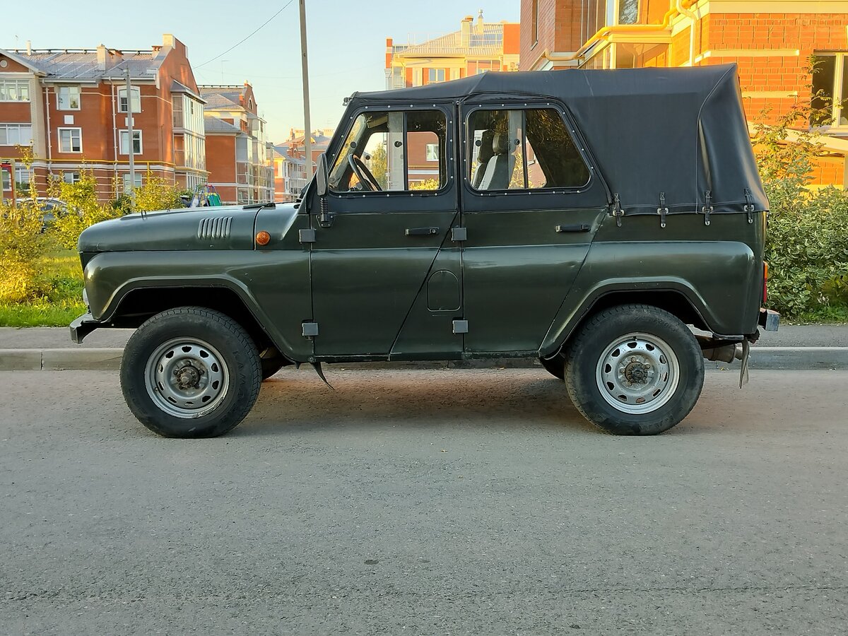 Купить б/у УАЗ Hunter 2003-2025 315196 2.7 MT (112 л.с.) 4WD бензин ...