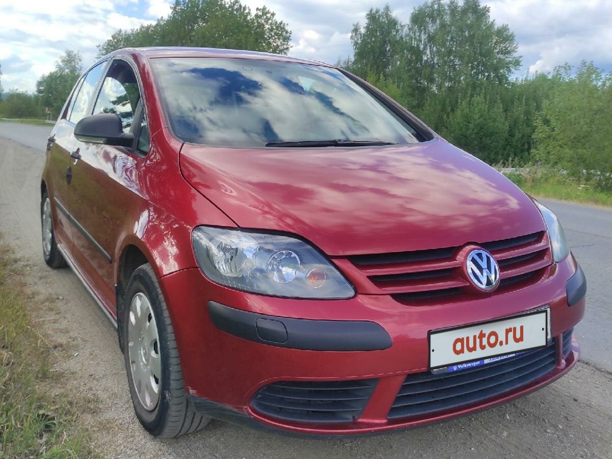 Купить б/у Volkswagen Golf Plus бензин механика в Новоуральске: красный 2006 хэтчбек 5-дверный ...
