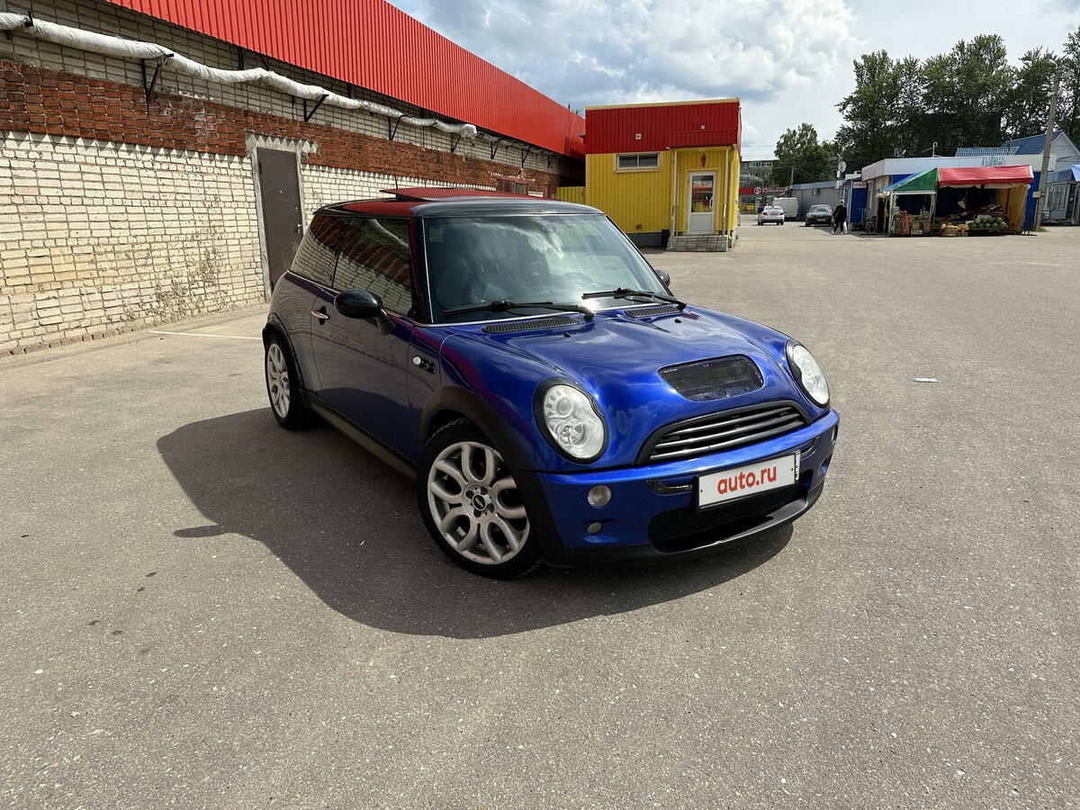 Купить б/у Mini Hatch I (R50) Cooper S 1.6 AT (170 л.с.) бензин автомат ...