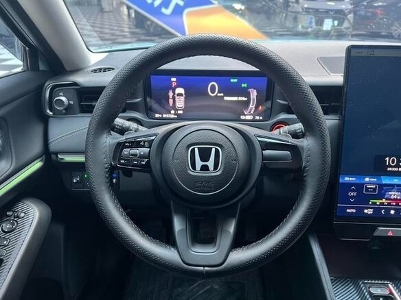 Купить б/у Honda e:NP1 2022-2025 Electro AT (150.0 кВт) электро автомат в Москве: голубой Хонда ...