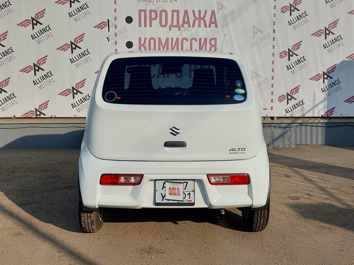 Купить б/у Suzuki Alto VIII (HA36) 0.7 CVT (52 л.с.) бензин вариатор в Краснодаре: белый Сузуки ...