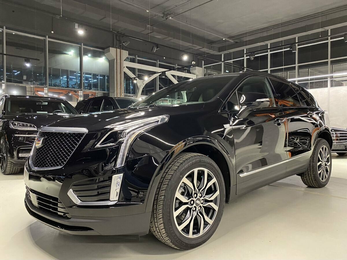 Купить б/у Cadillac XT5 I Рестайлинг 2.0 AT (237 л.с.) 4WD бензин автомат в Москве: чёрный ...