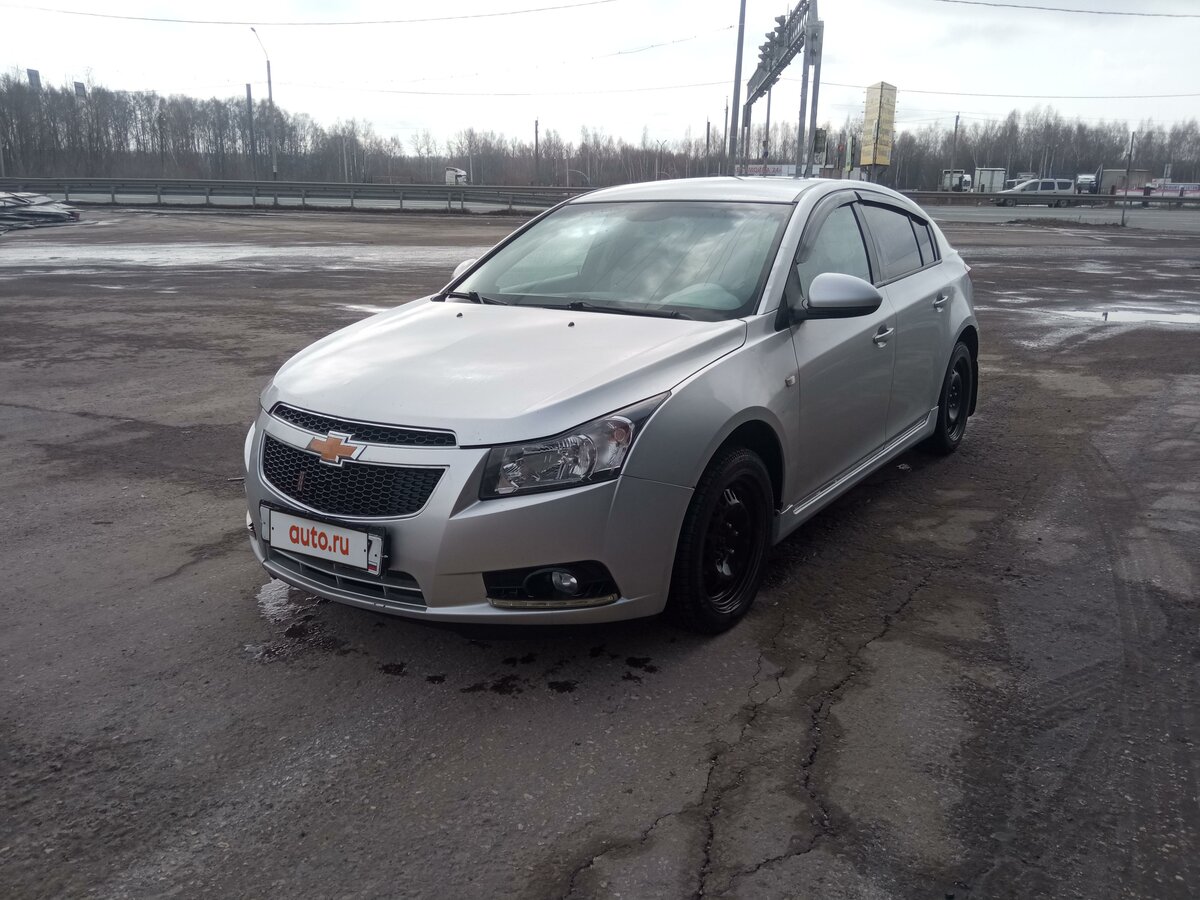 Купить б/у Chevrolet Cruze I Рестайлинг 1.8 AT (141 л.с.) бензин ...