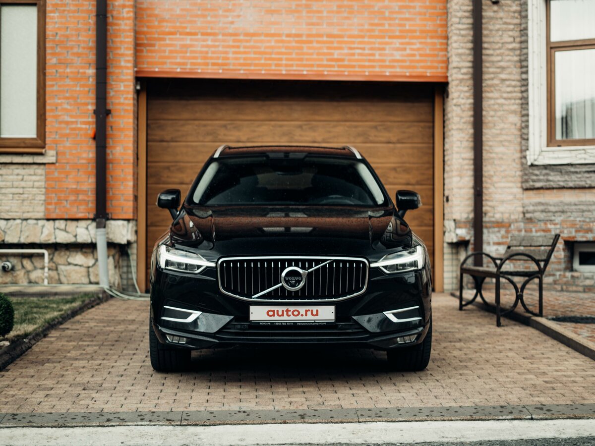 Купить б/у Volvo XC60 II 2.0 AT (249 л.с.) 4WD бензин автомат во Владикавказе: чёрный Вольво ...