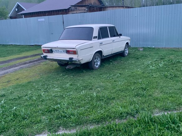 Купить б/у Lada (ВАЗ) 2106 1976-2006 1.5 MT (72 л.с.) бензин механика в Новосибирске: бежевый ...