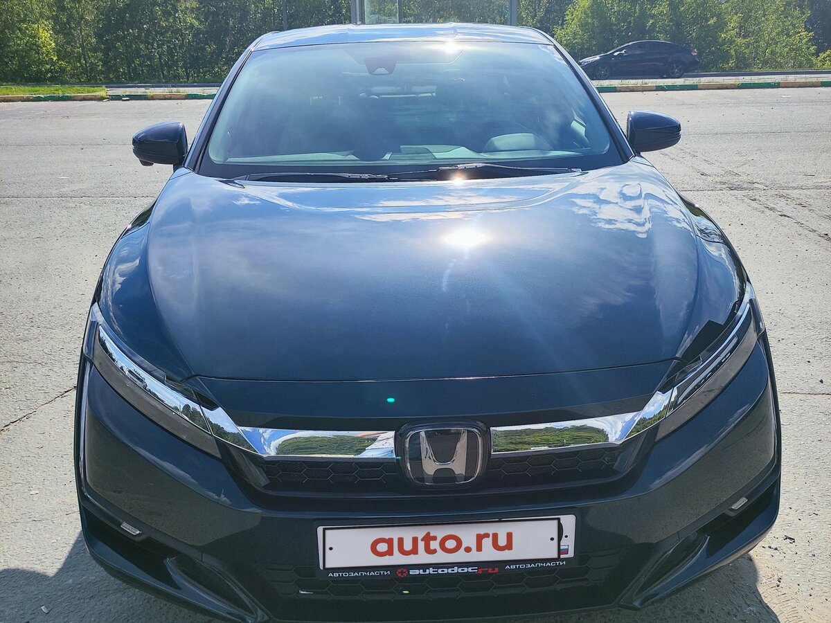Купить б/у Honda Clarity II Plug-in Hybrid 1.5hyb AT (212 л.с.) гибрид ...