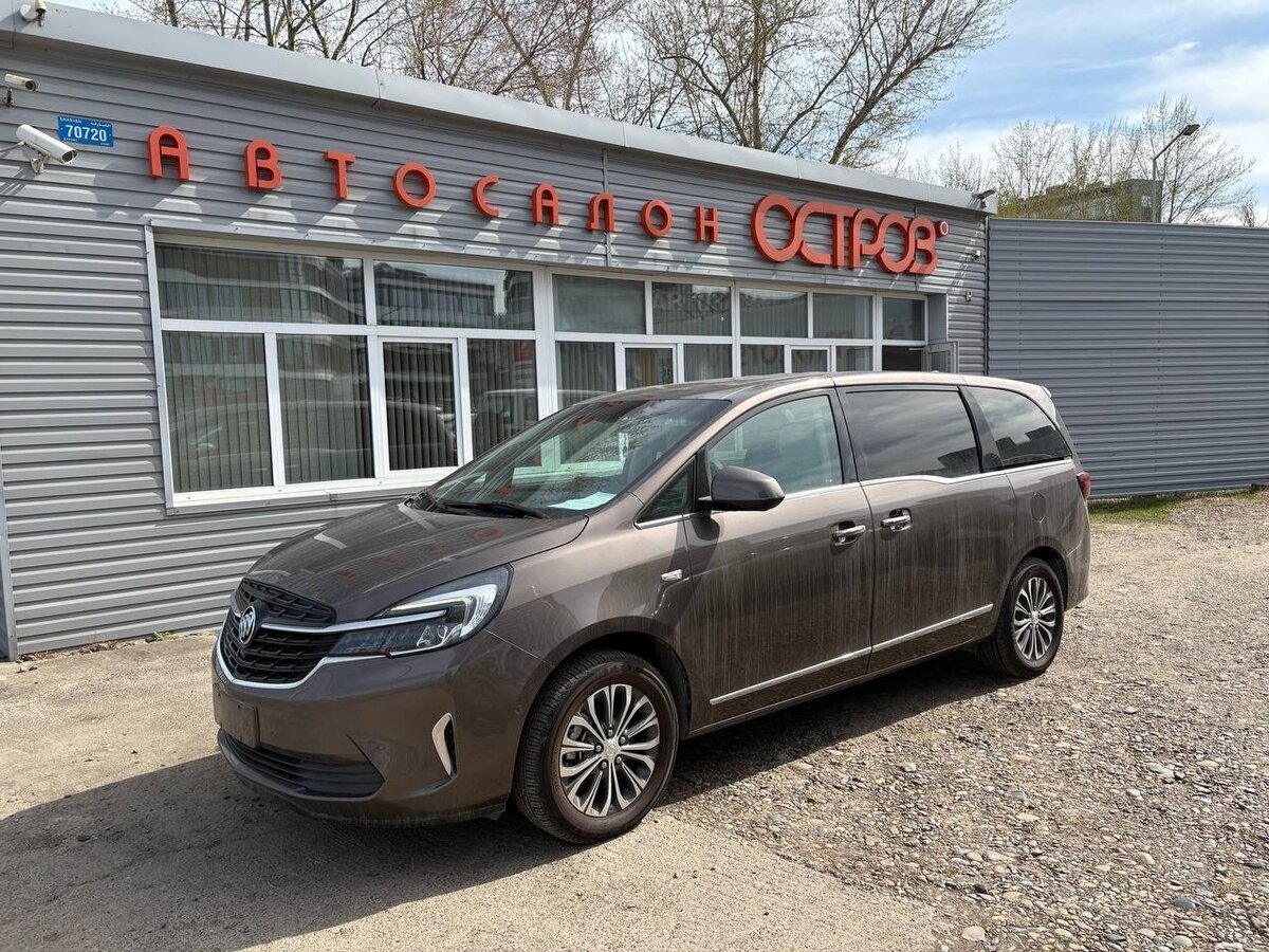 Купить б/у Buick GL8 III Рестайлинг 2.0 AT (237 л.с.) бензин автомат в Красноярске: серый Бьюик ...
